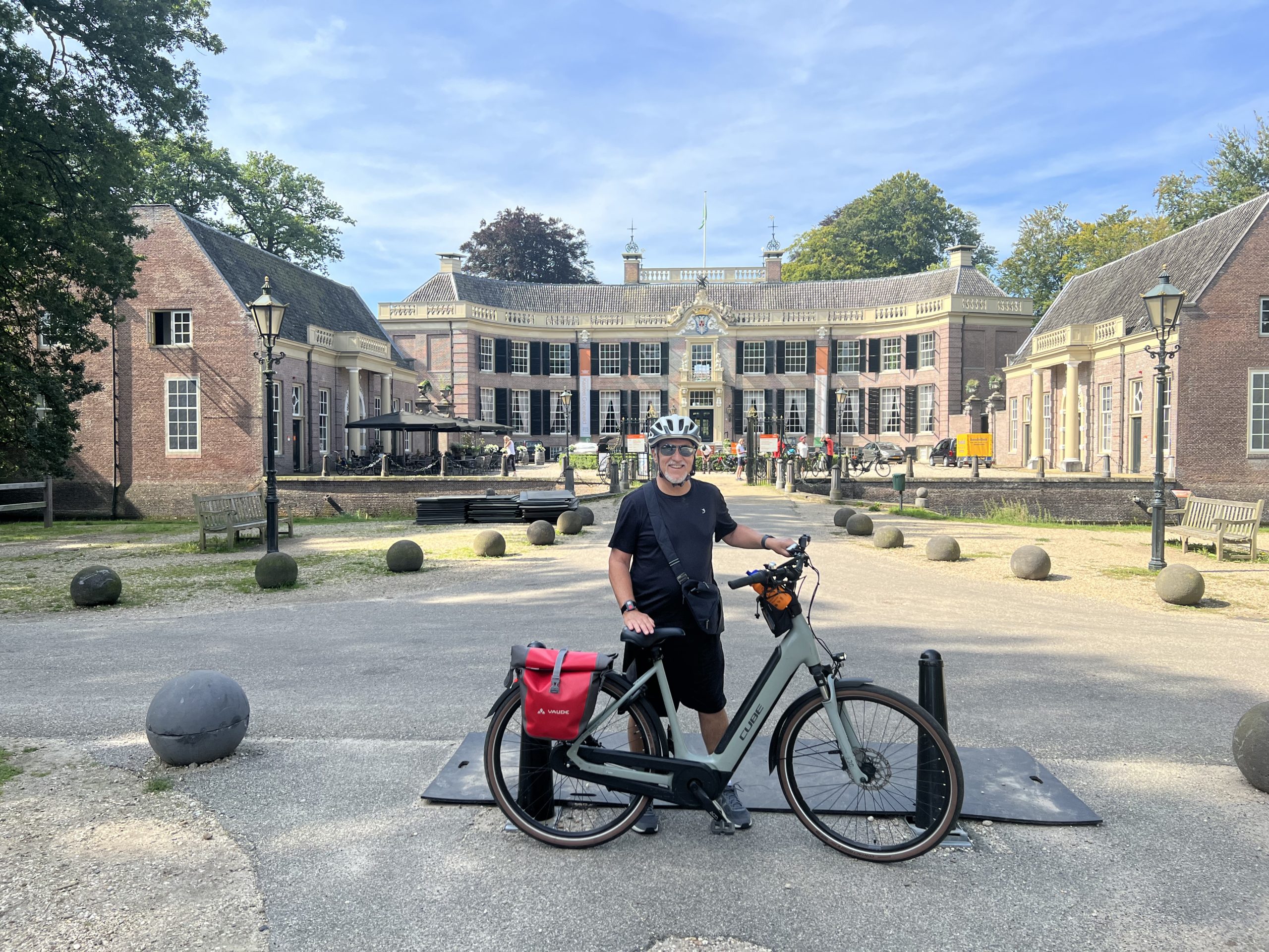 Experiencing a Netherlands Bike Tour - This E-Bike Life